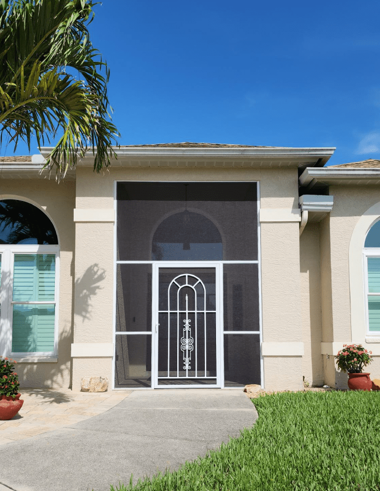 Entry Enclosure Installation in Venice, Fl | DR Aluminum